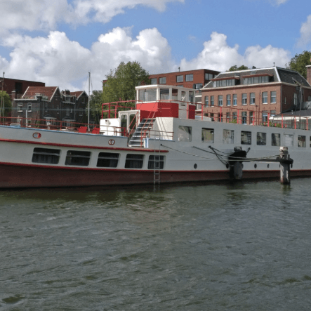 Woonboot gasloos verwarmen met PVT-panelen en warmtepomp